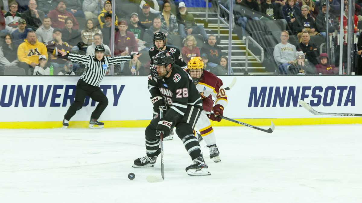 Omaha hockey eliminated in first round of NCAA Tournament