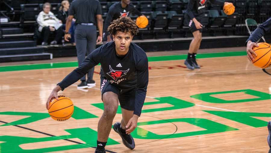 UNO basketball takes down North Dakota in Summit League opener