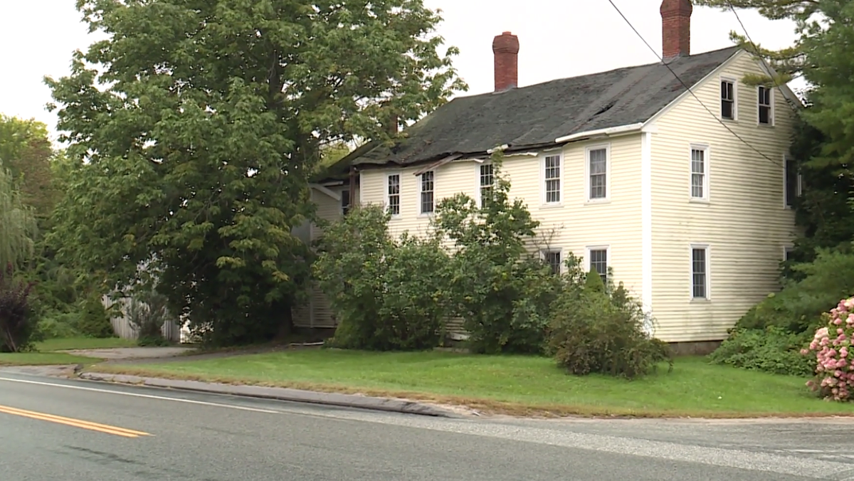 Historic former tavern in Androscoggin County faces demolition