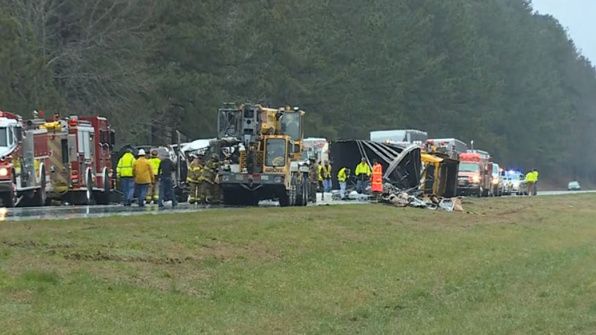 1 dead in I-73 crash involving 2 tractor-trailers, 2 cars