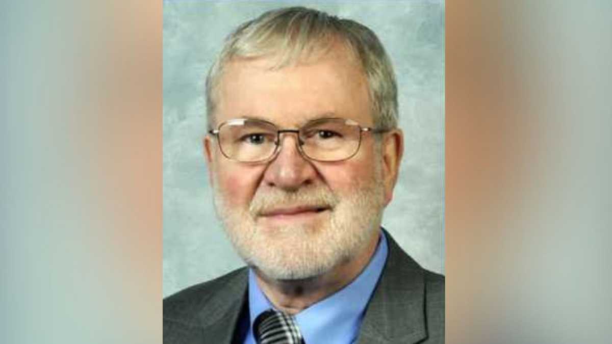 Johnnie Turner, Kentucky state senator, dies after lawn mower accident