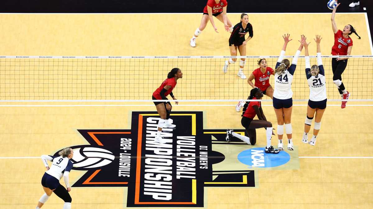 Penn State ends Cardinals' volleyball championship hopes in final