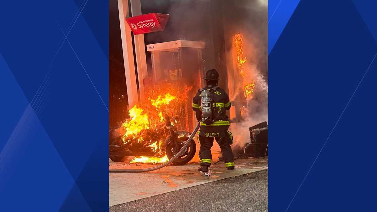 Crews extinguish motorcycle fire at North Port gas station