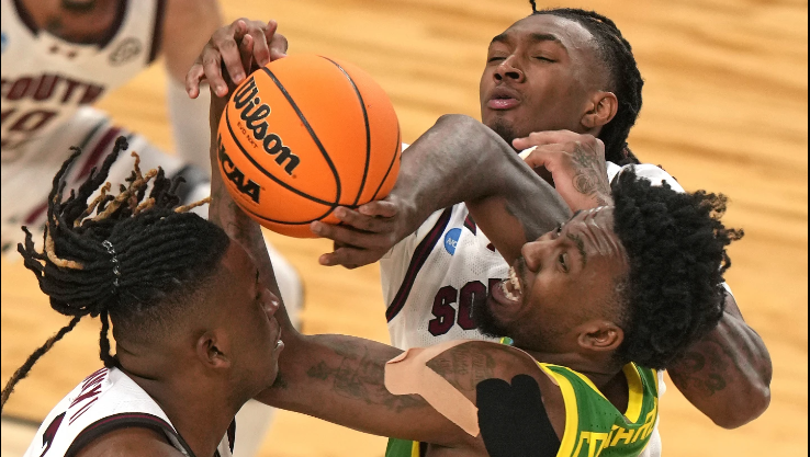 Oregon’s Couisnard drops 40 points on old school in 87-73 March Madness ...