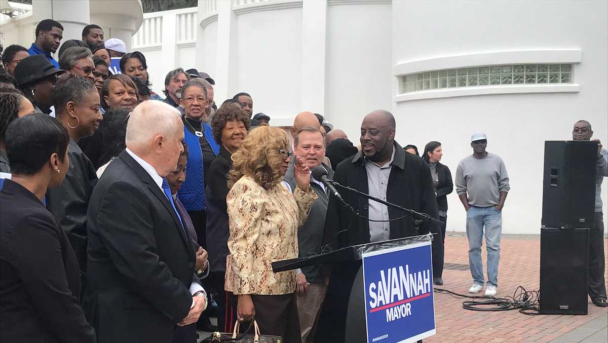 Savannah City Alderman Van Johnson launches mayoral bid