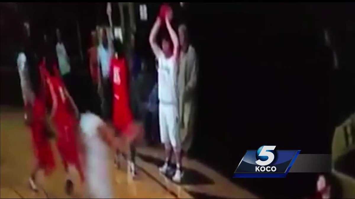 Parents outraged after incident at Vanoss-Allen boys' basketball game