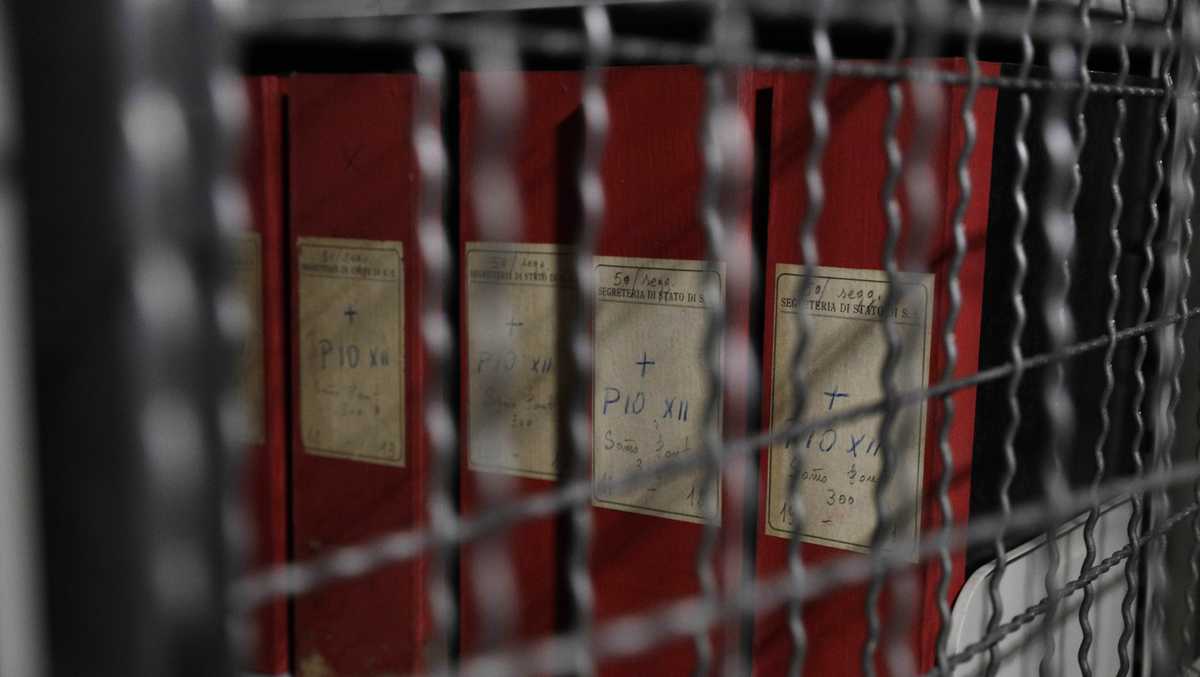 Vatican to open World War II era files on Pope Pius XII