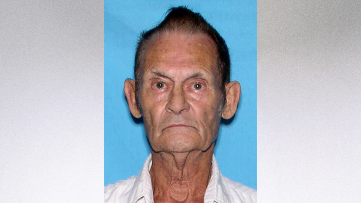 Missing 89-year-old man last seen in Oak Hill found safe