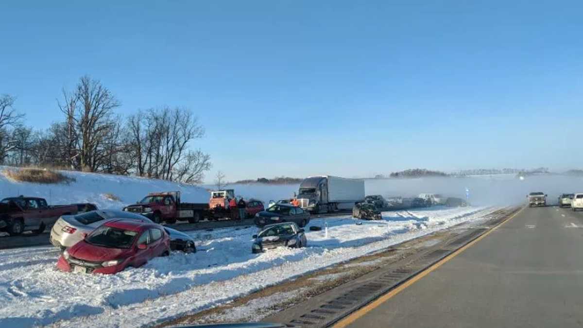 Fatal Dane County highway crash involves about 20 vehicles
