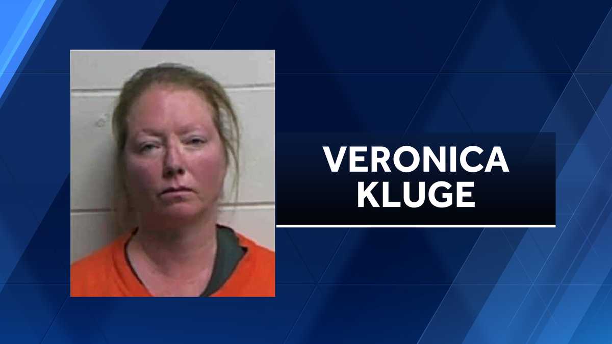Iowa woman accused of killing her boyfriend