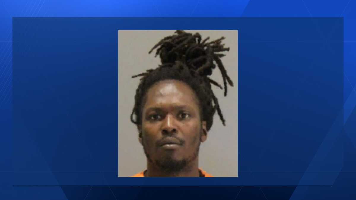 Council Bluffs police issue arrest warrant in shooting