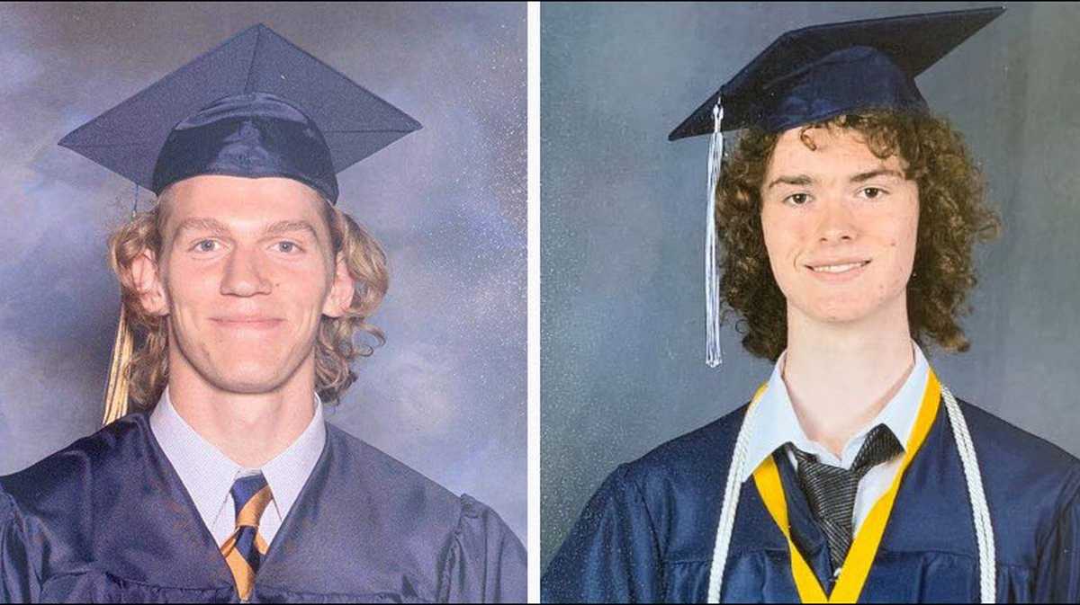 UNC Charlotte remembers slain students at vigil