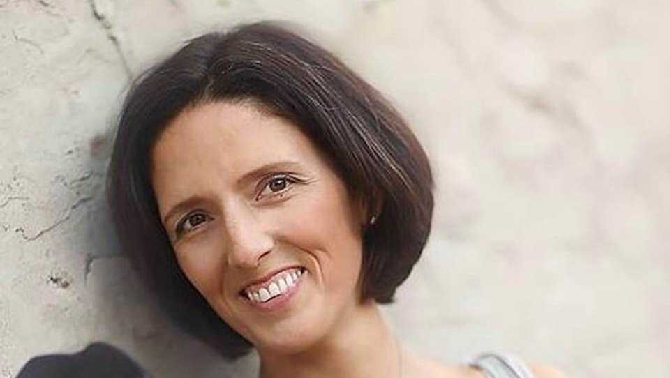 Mother of four killed at Hocking Hills, husband seeking answers