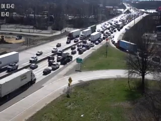 All lanes reopen on PA-581 following earlier crash