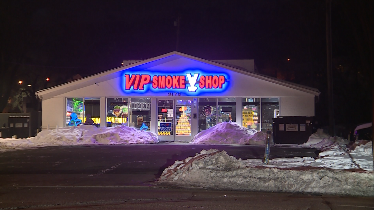 Police searching for suspect after another robbery at Reading Road ...