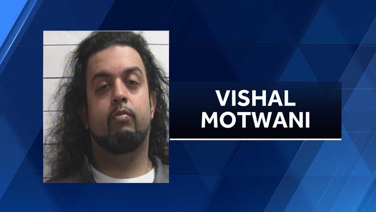 Bourbon Street strip club owner accused of raping 16-year-old girl in his office