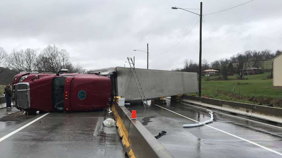Photos: Tractor-trailer rollover crash closes Interstate 70