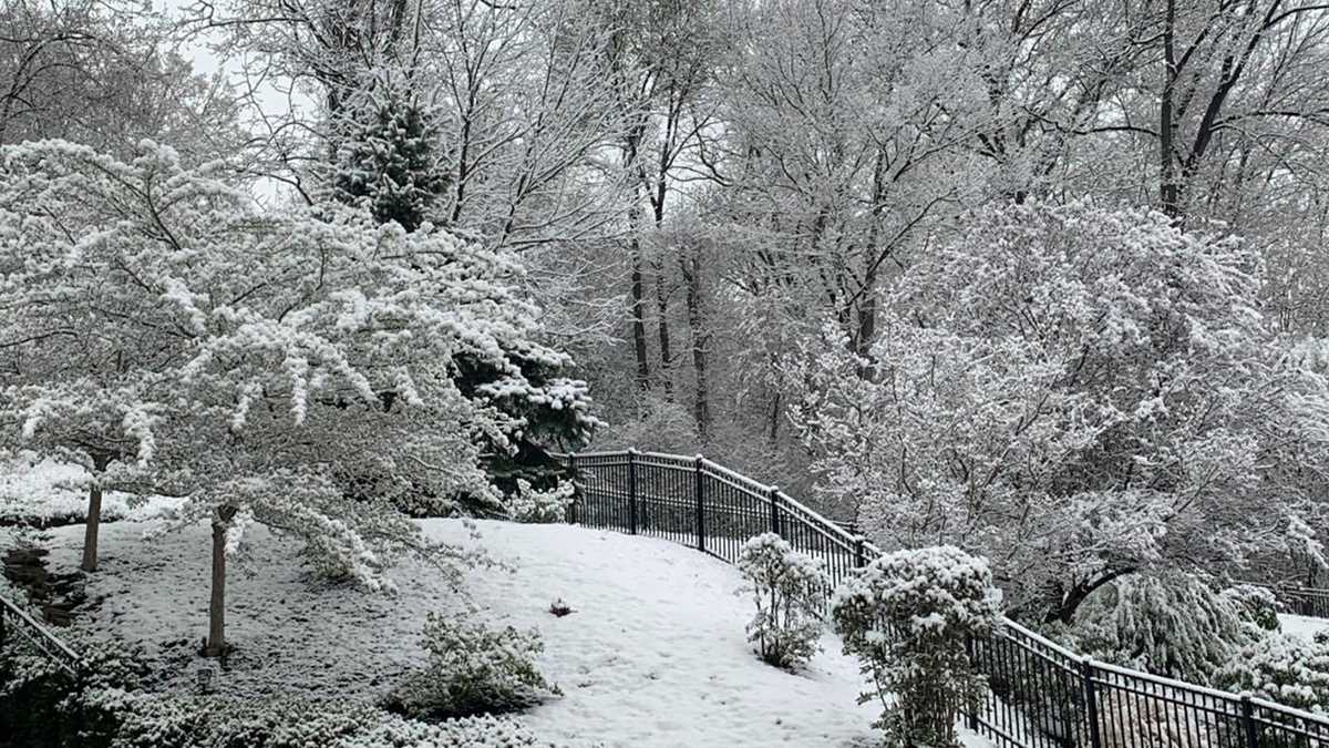 April snowfall: Some parts of the Pittsburgh region seeing snow on ...
