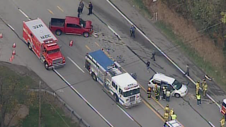 At least 2 injured in Rt. 51 collision