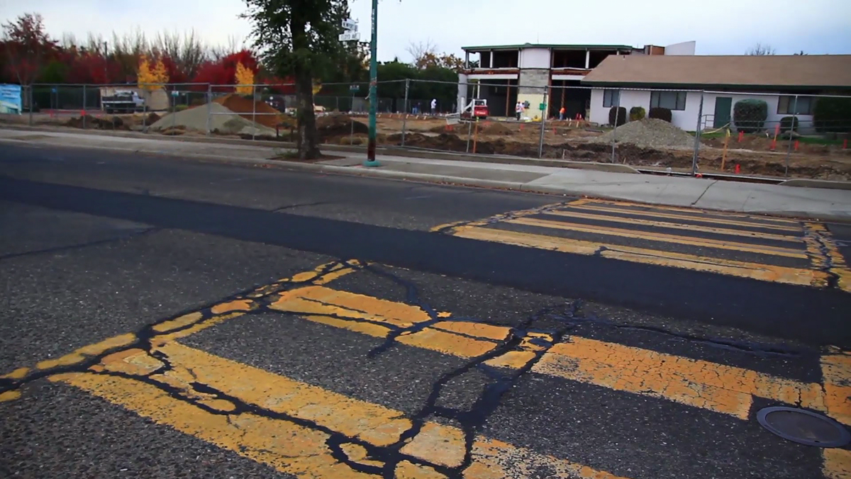 Mom takes to social media, alerts Modesto road dangers