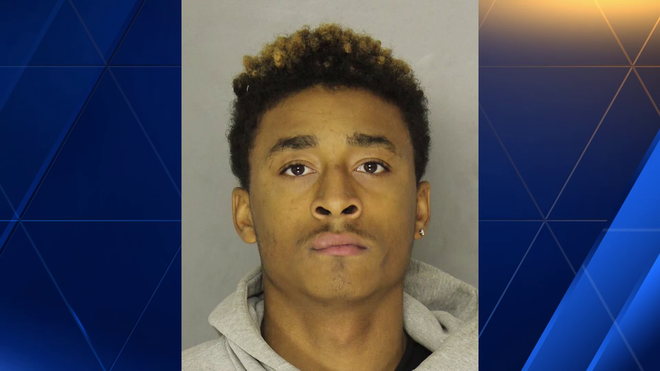 Monroeville police arrest four after fights at mall