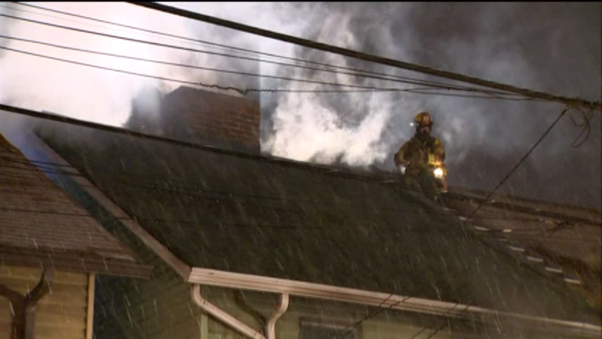 Two people escape Stowe Township fire