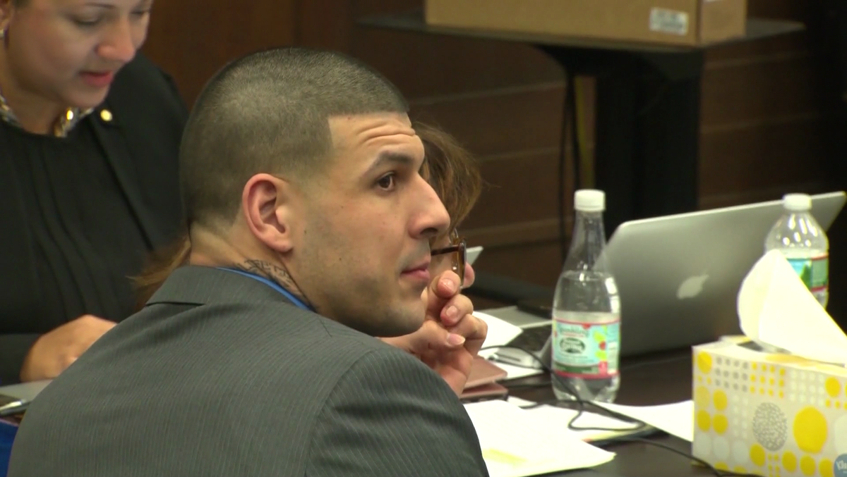Jury ends 5th day of deliberations in Hernandez trial with no verdict