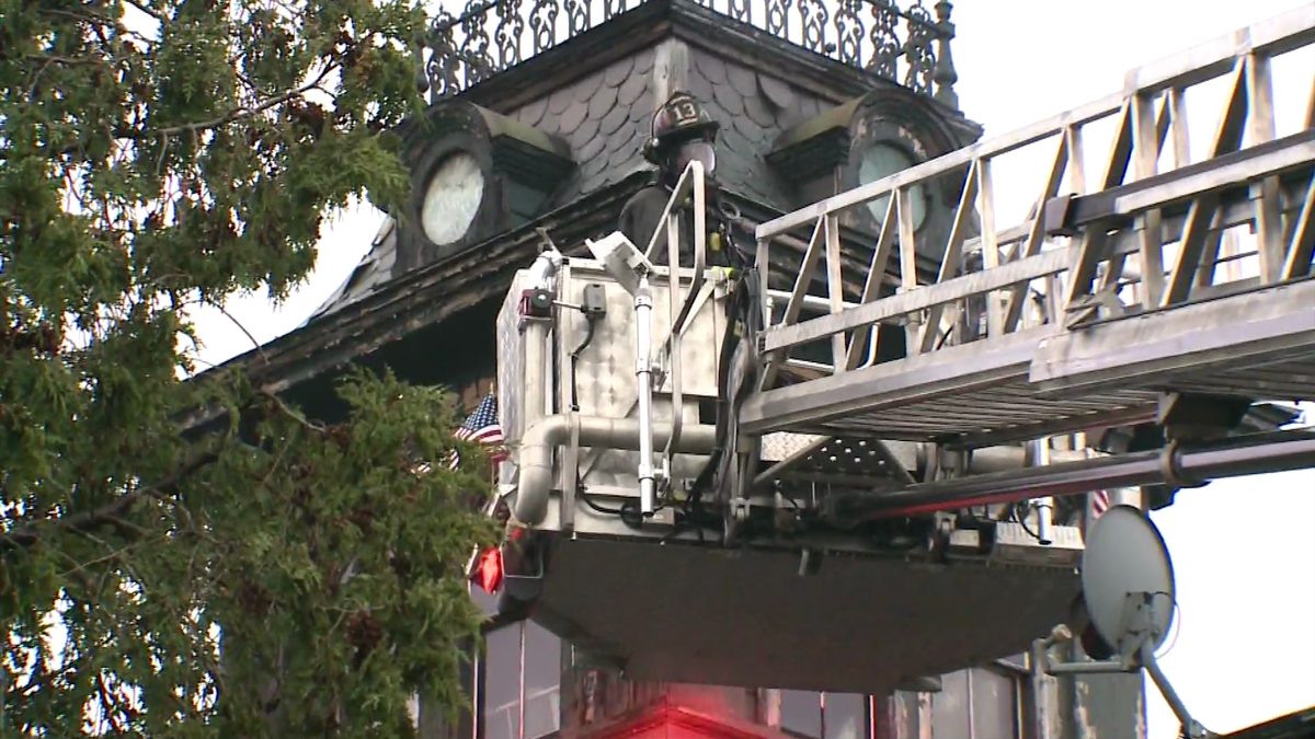 Woman reports Laconia fire by pressing her medical alert pendant