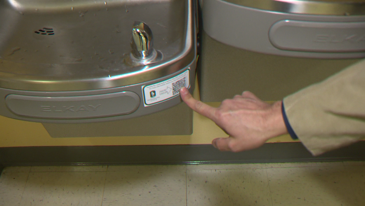 Sacramento State installs new system to let students check water fountains