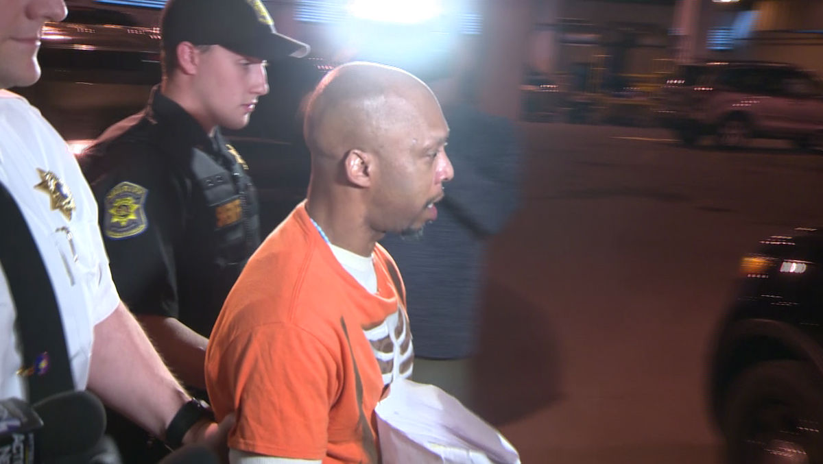 Father Of Accused Cop Killer Acquitted Of Assault Witness Intimidation
