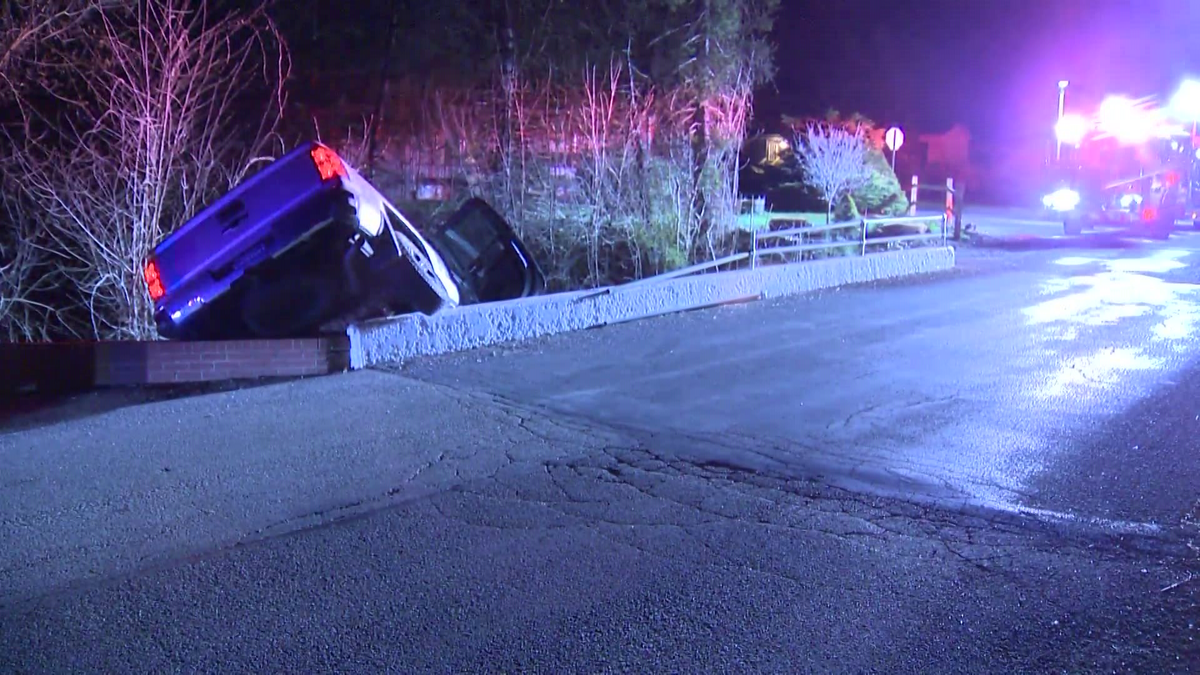 Truck becomes stuck after crash in Shaler Township