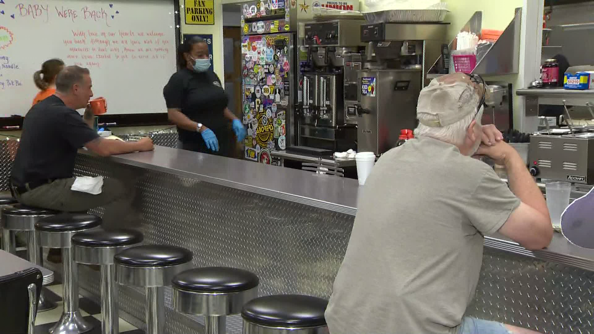 ‘Pittsburgh rocks:’ Owner of popular local diner celebrates reopening