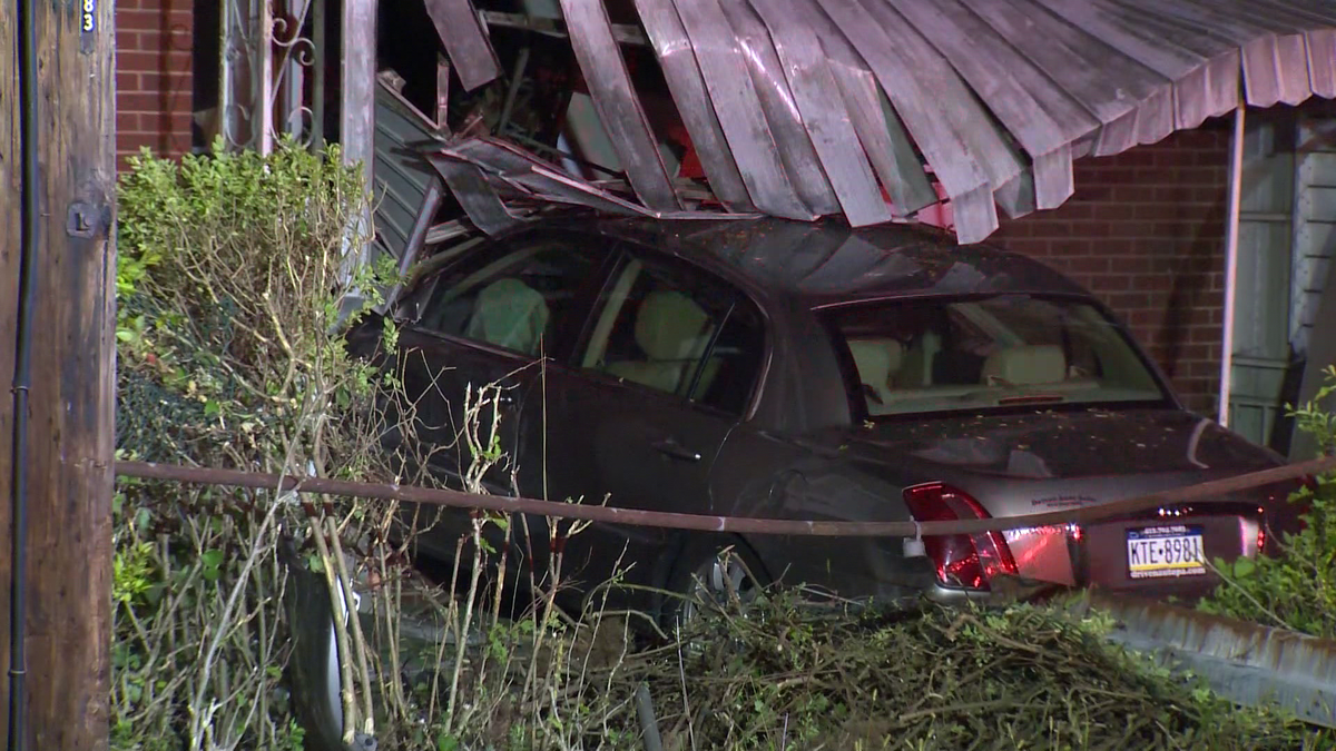 ‘I heard a loud boom': Vehicle crashes into home in Pittsburgh