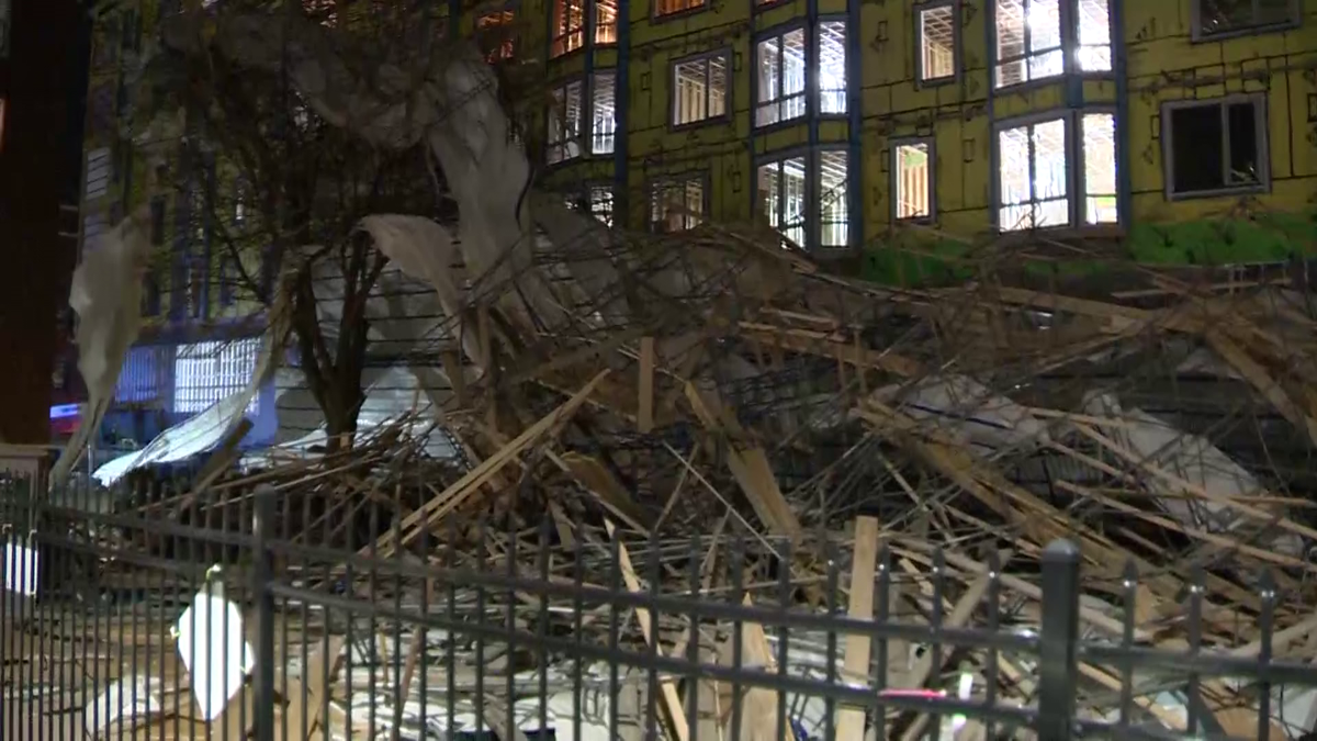 Scaffolding collapses at 7-story building during high winds in Boston