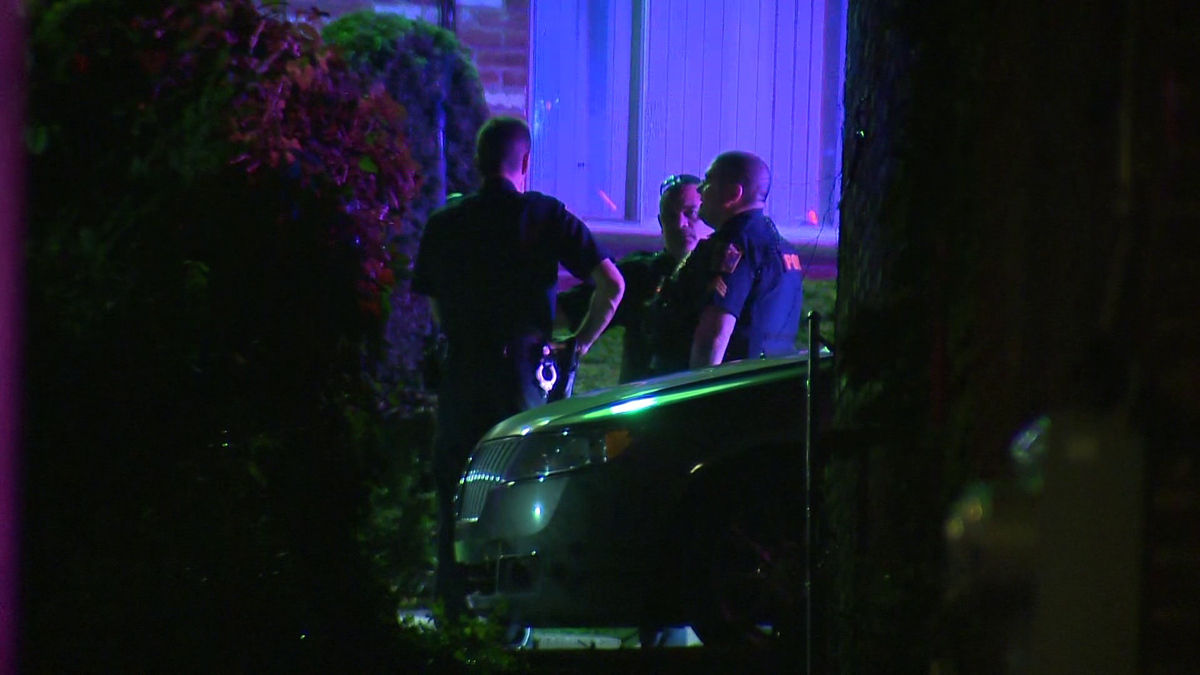 Police Man Shot In The Chest In Swissvale