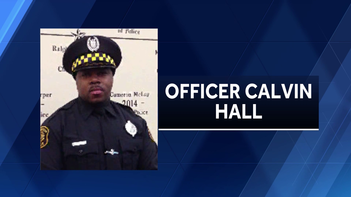 Pittsburgh police hold blood drive in honor of fallen officer