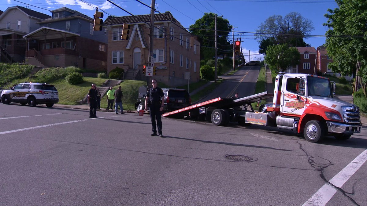 Pittsburgh Fire Chief Darryl Jones involved in crash while responding ...