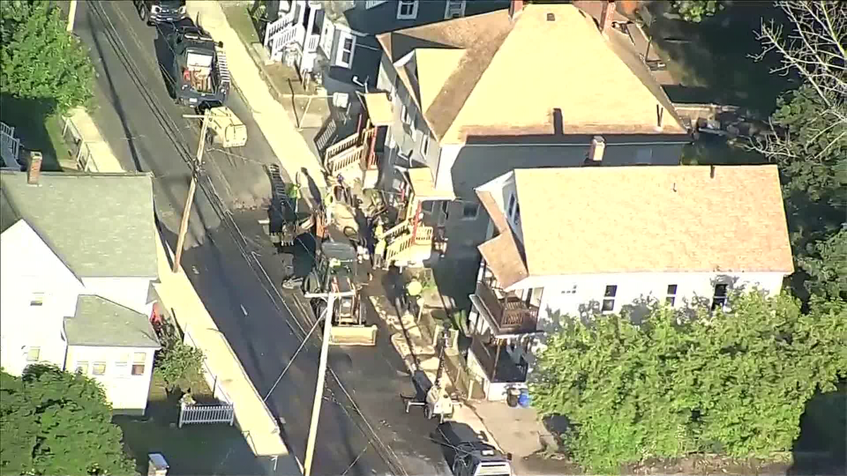 Water main break leaves more than 100 homes in Methuen without water