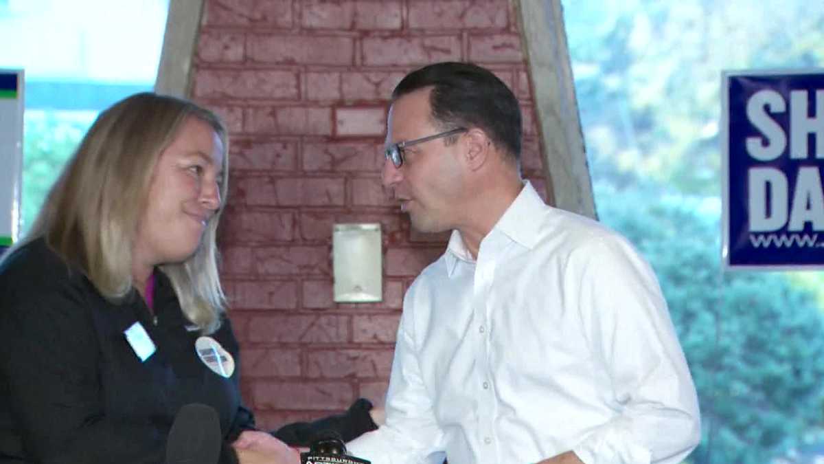 Shapiro stumps for Mandy Steele, 33rd PA House District candidate