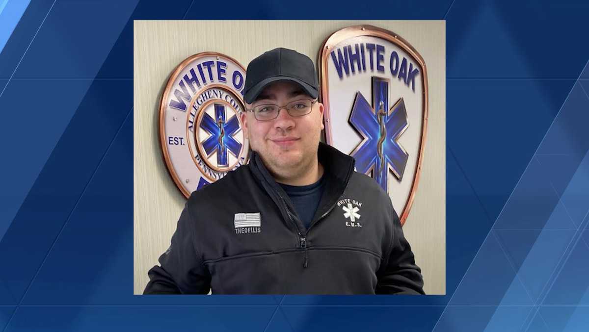 Penn Hills paramedic dies in three-vehicle crash in Pittsburgh