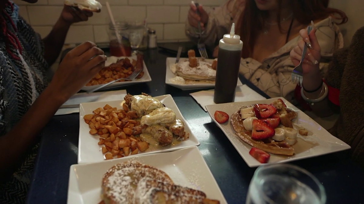 Breakfast battle: Chefs from two Boston diners go head-to-head on 'Good ...