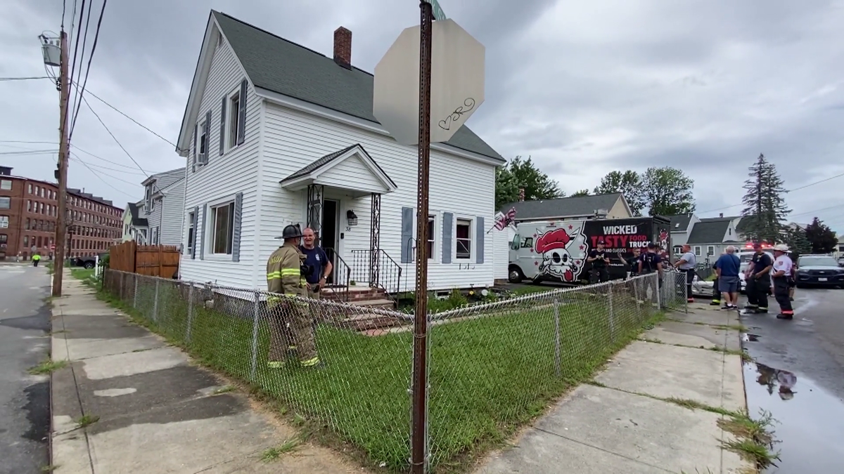 Firefighters extinguish kitchen fire in Nashua, NH