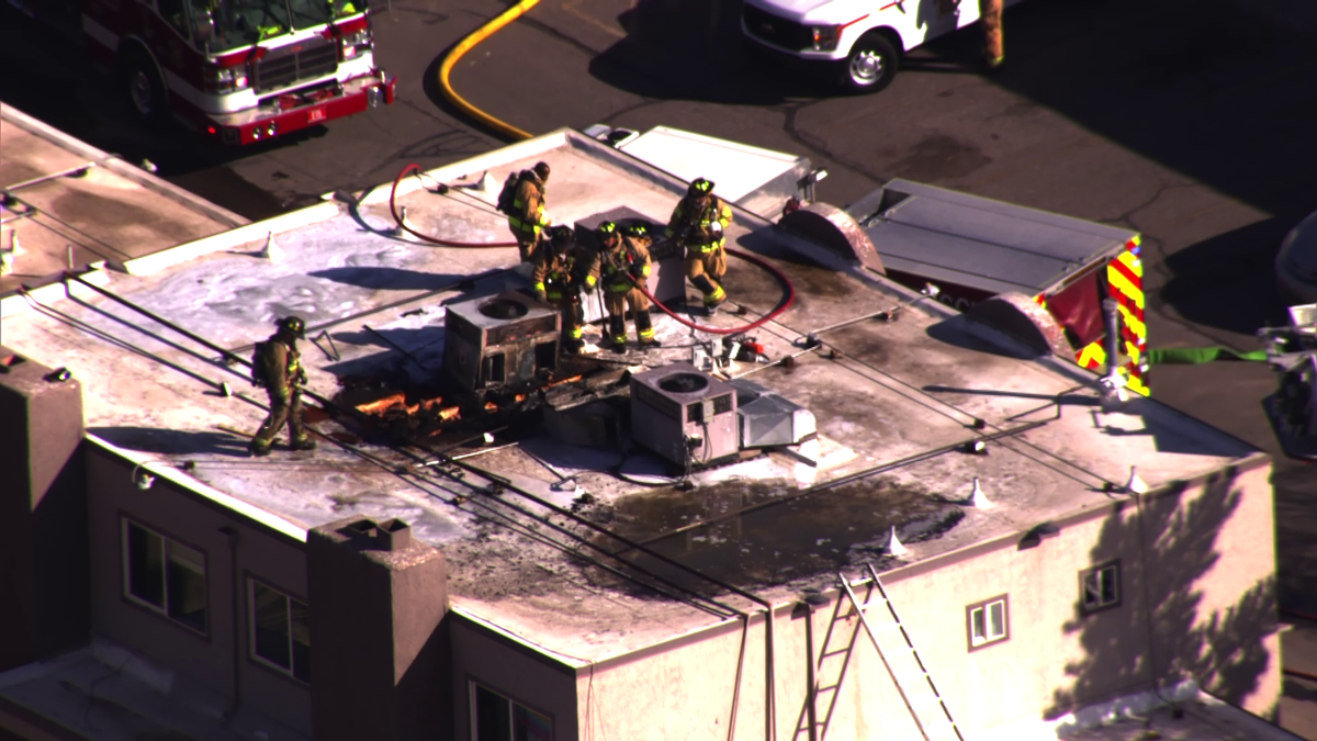 Arrest made after apartment complex fire in Albuquerque