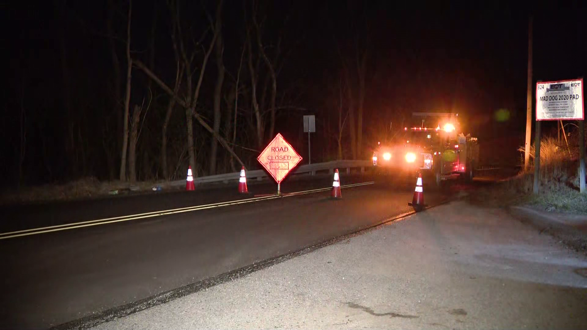 Road closed following crash in Washington County