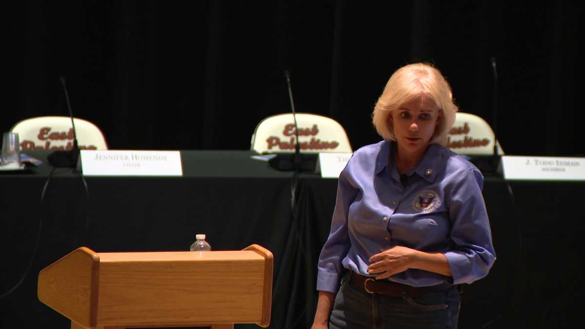 NTSB holds public meeting in East Palestine