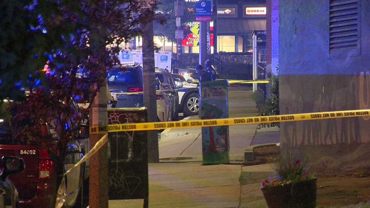 3 injured after early morning shooting in Boston