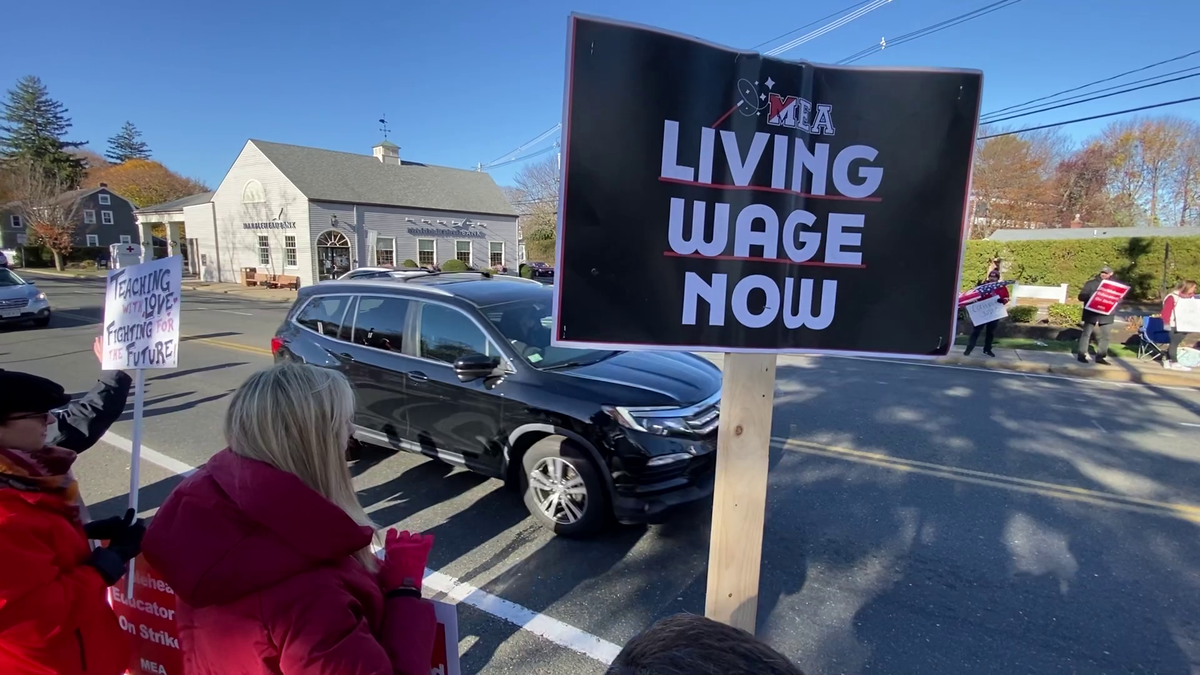 No end in sight as teachers strike continues in Beverly, Gloucester ...