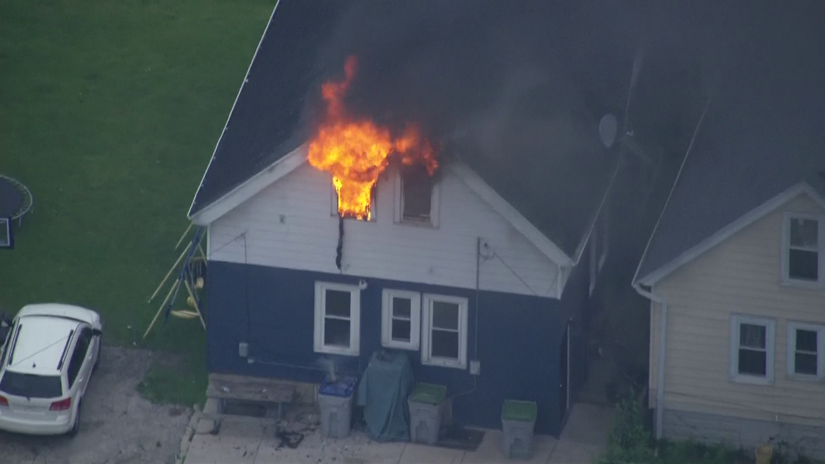 News Chopper 12 captures flames pouring from Milwaukee home
