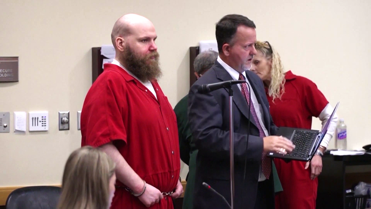 Christopher Davis trial Day 2: Witnesses raise doubts over boyfriend’s ...