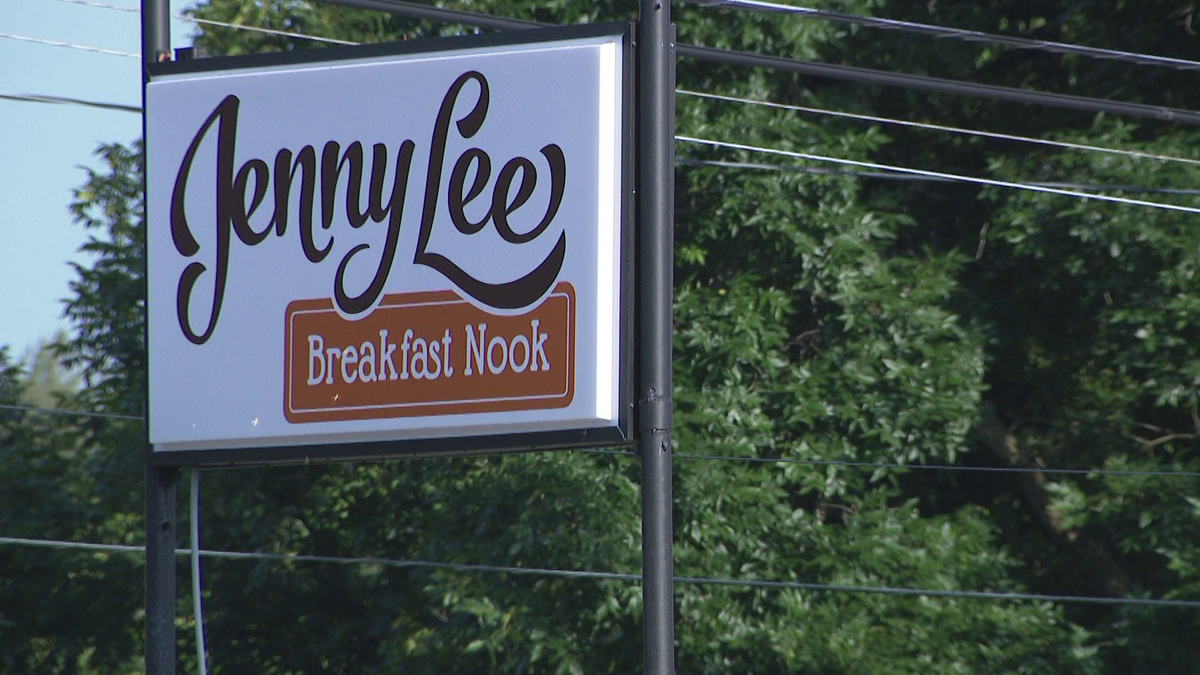 Jenny Lee Breakfast Nook opens in Moon Township, Pennsylvania
